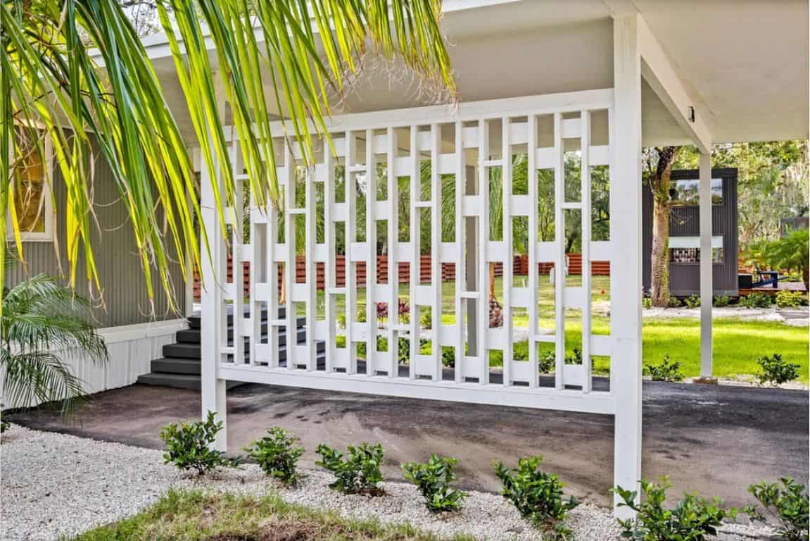 564 sq. ft. Mid-Century Home in Tampa, Florida Tiny House Community