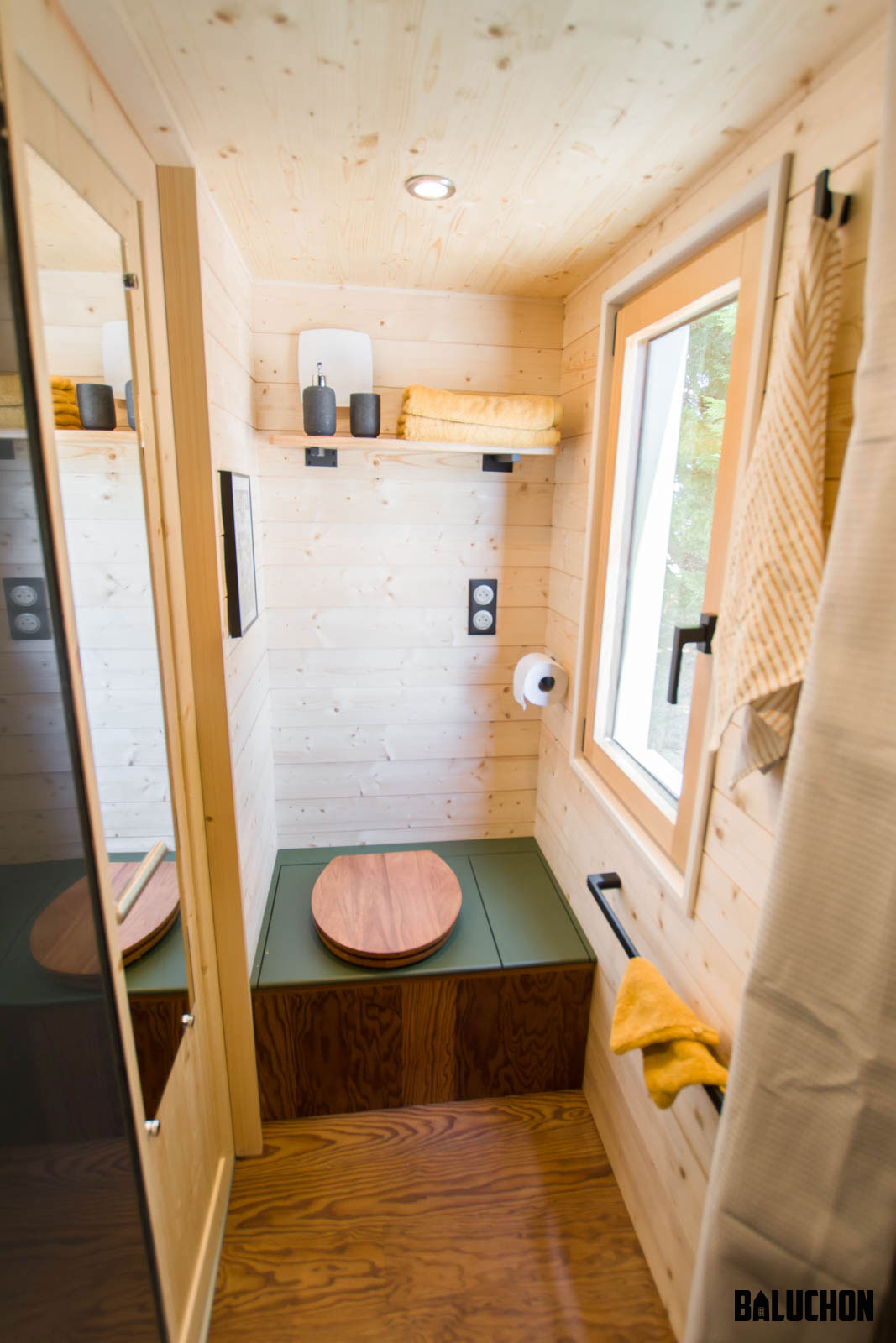 His Full Time Tiny House with a Home Office