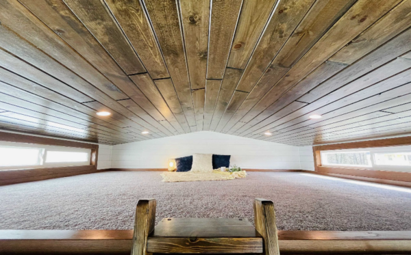 Skid Foundation Tiny Home w/ First Floor Bedroom