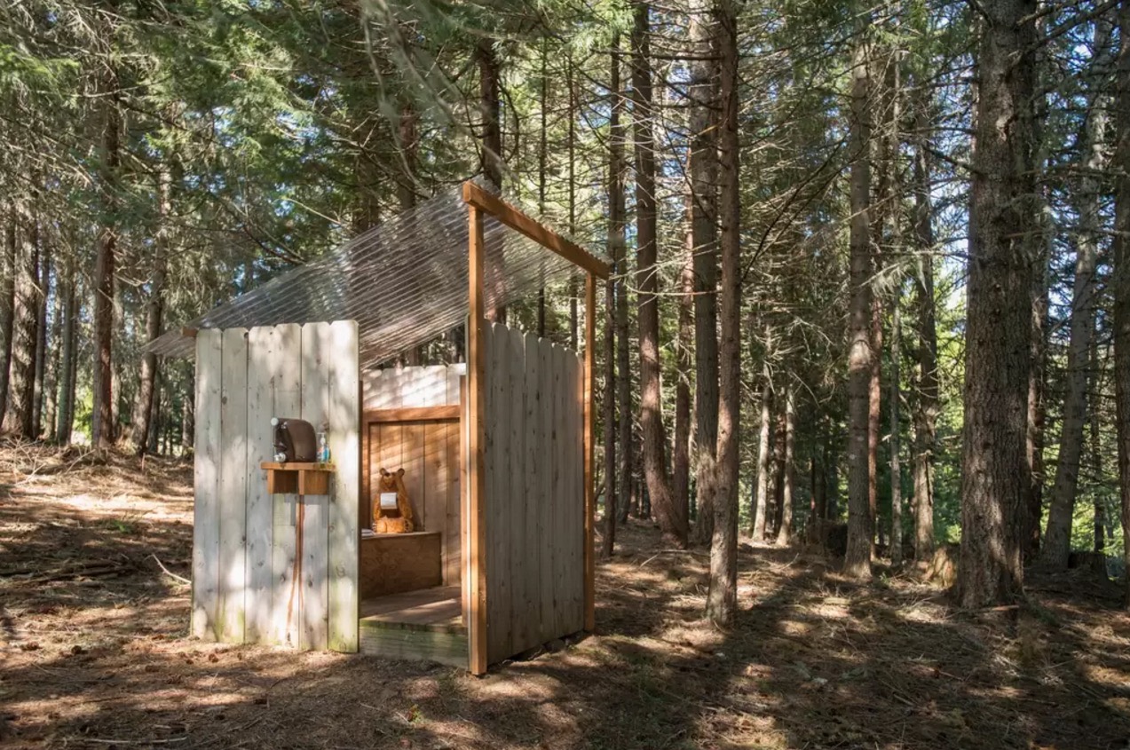 Off-Grid Lookout Tower Cabin in Tiller