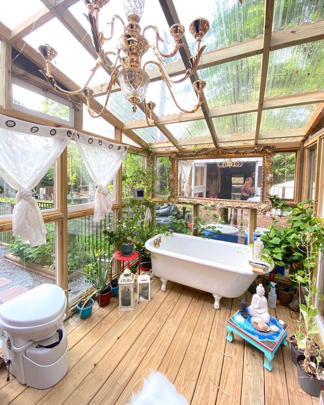 Tiny House With Open Bathroom