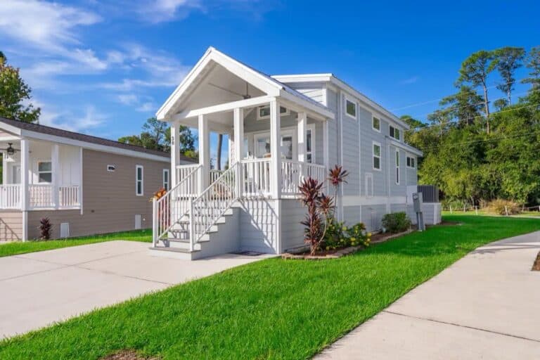 Bohemian Park Model Cottage Near Disney in Kissimmee, Florida