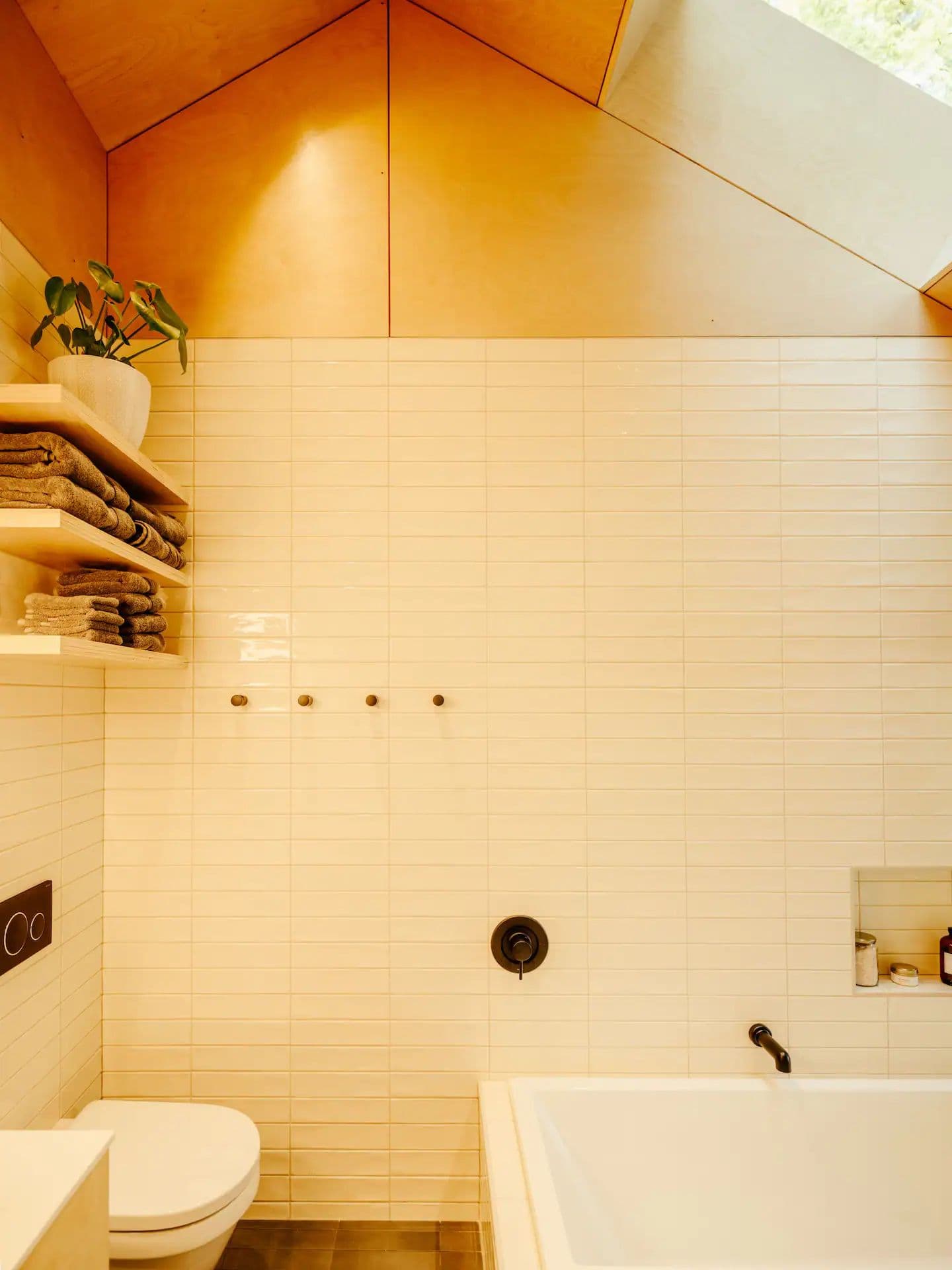 Peace Cabin: Modern Two-Bedroom Skylit Cabin