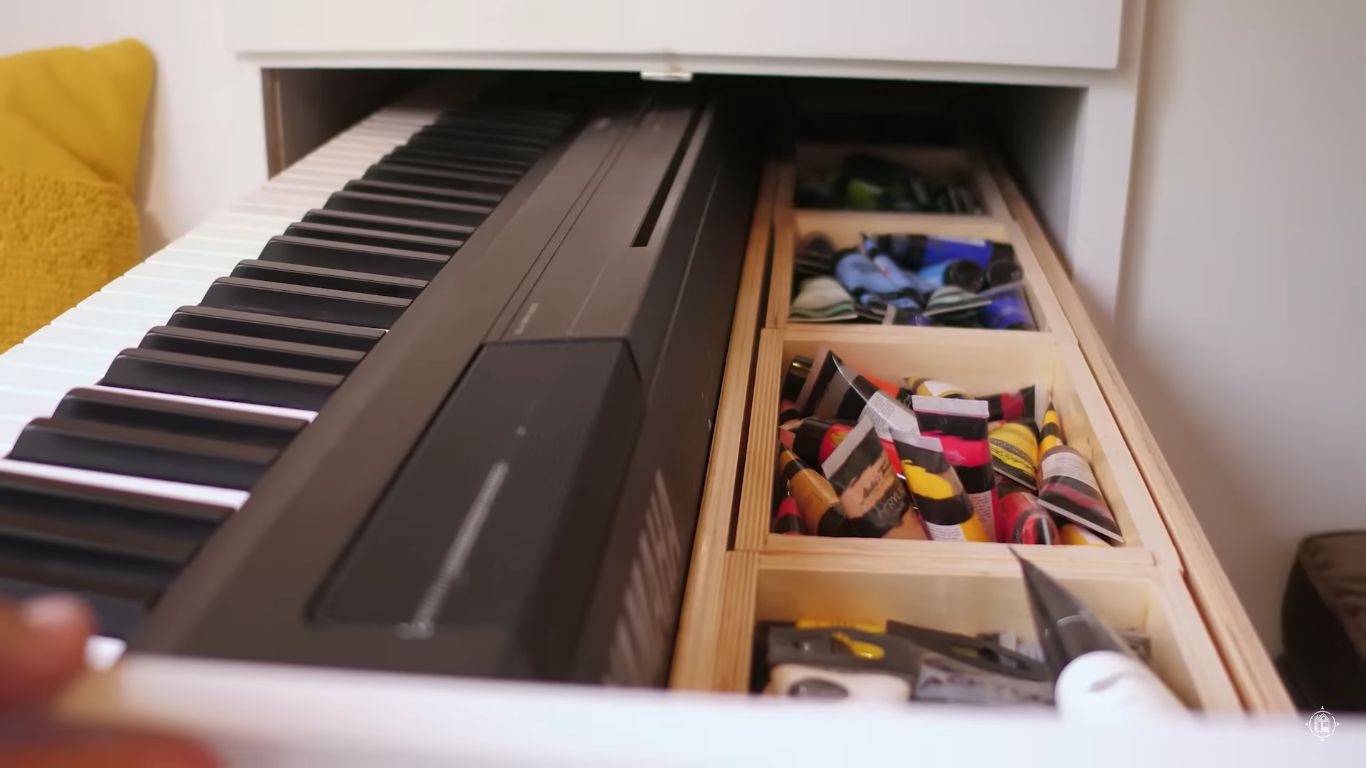 Doctor’s Artistic Van Life with Keyboard and Paints