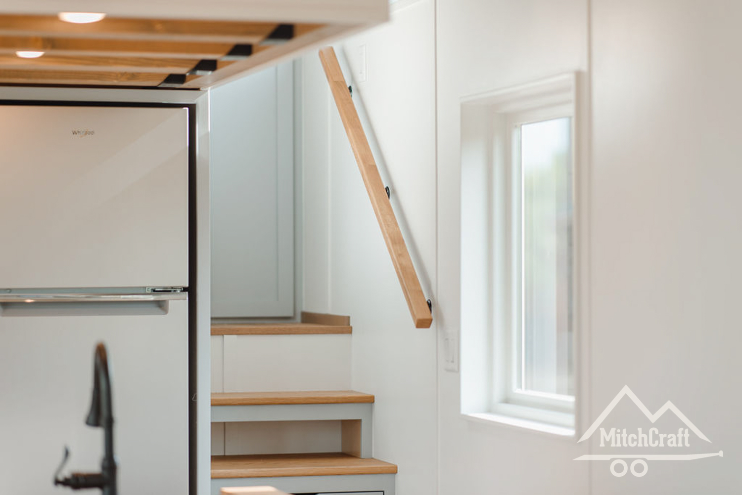 Rebecca’s 10×30 THOW with Standing Room Loft