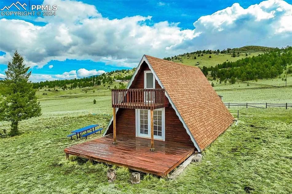 16 Acres of Paradise: A Must-See A-Frame Cabin in the Rockies