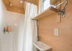 Seth Porges’ Off-the-Grid Tiny House Getaway