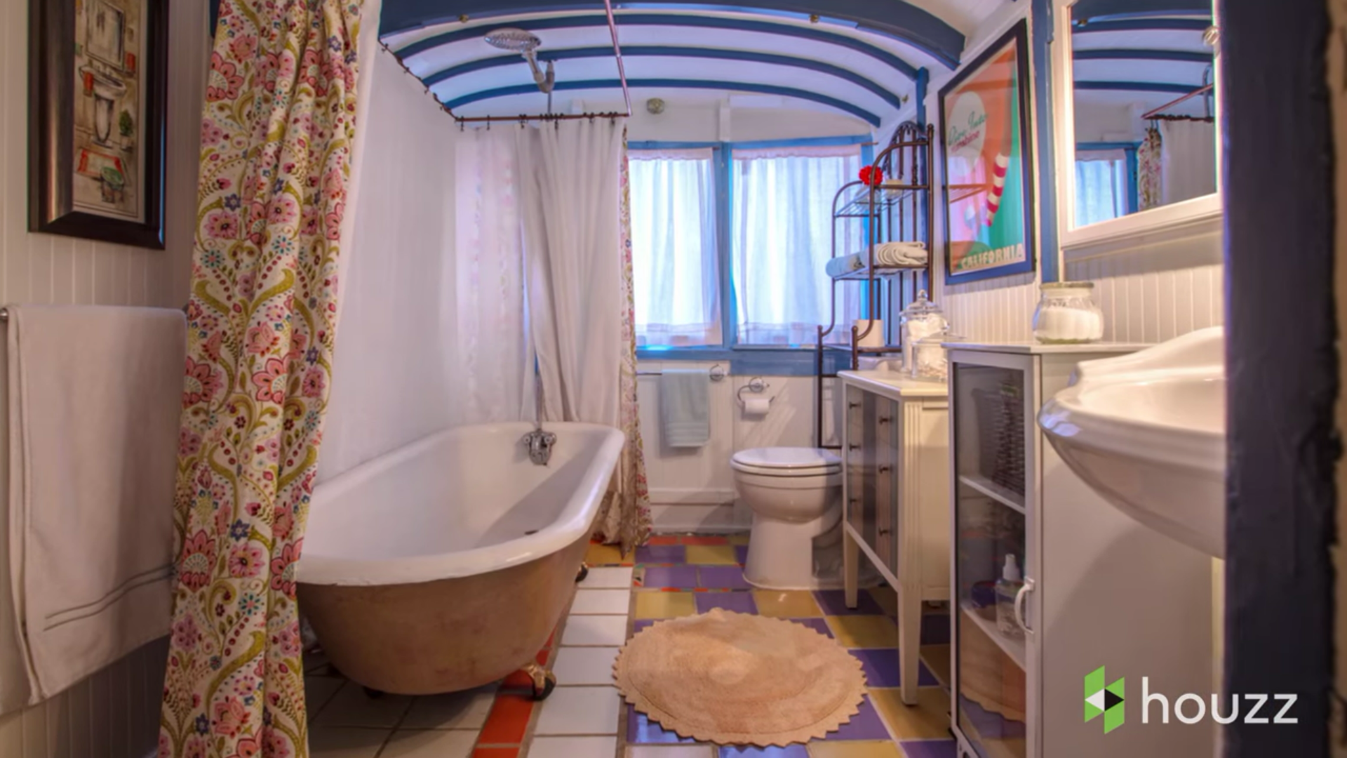 Funky, Whimsical Little House Built Using 1920s Streetcars