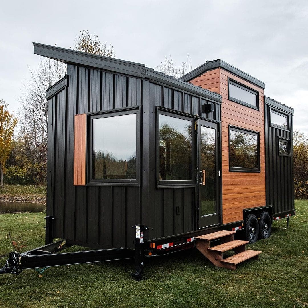 Stunning Modern 24’x8′ Tiny Home Fritz Tiny Home
