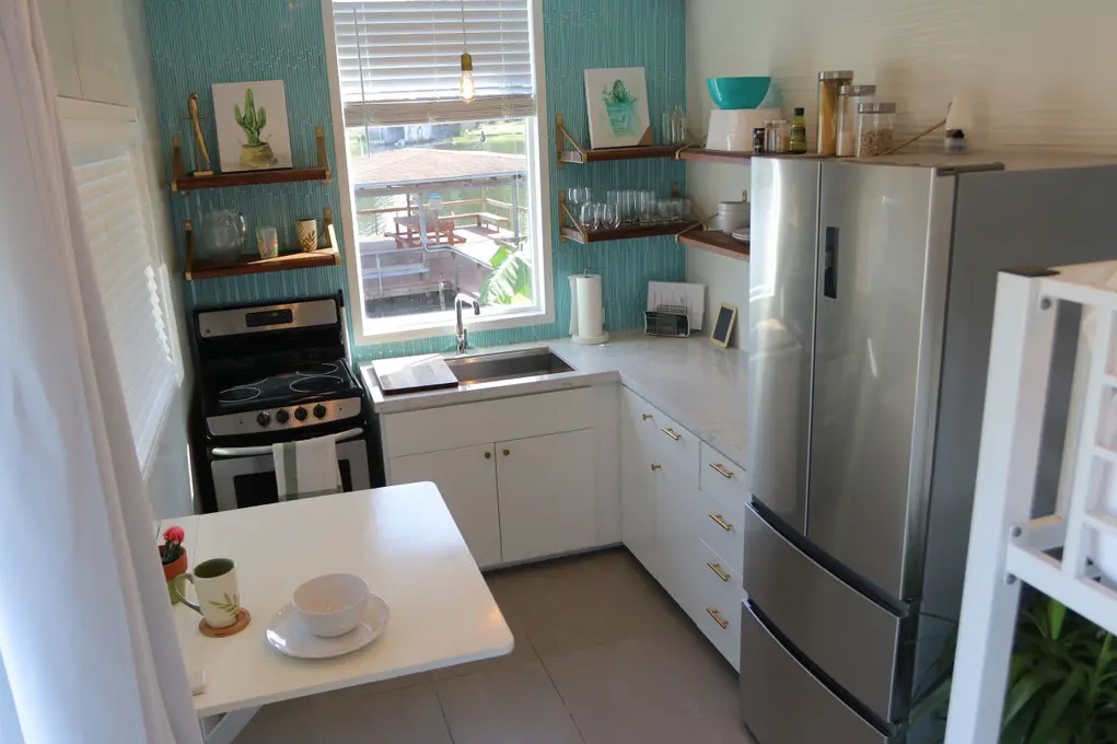 The Bermuda Tiny House at Orlando Lakefront