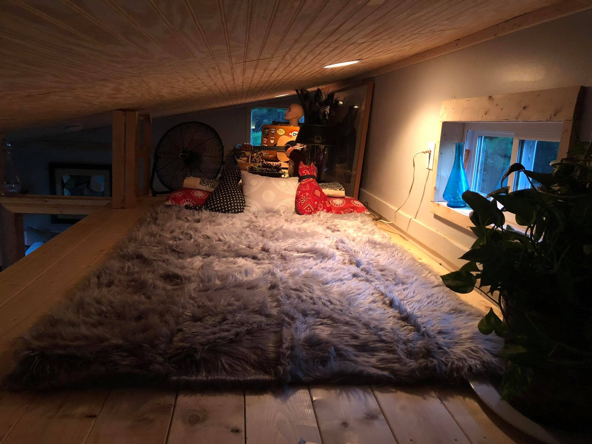Tiny Cottage on Foundation with Screened-in Porch, Outdoor Shower, and ...