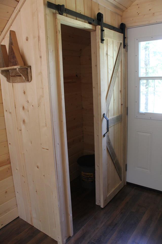 The Glamper Mini Cabin