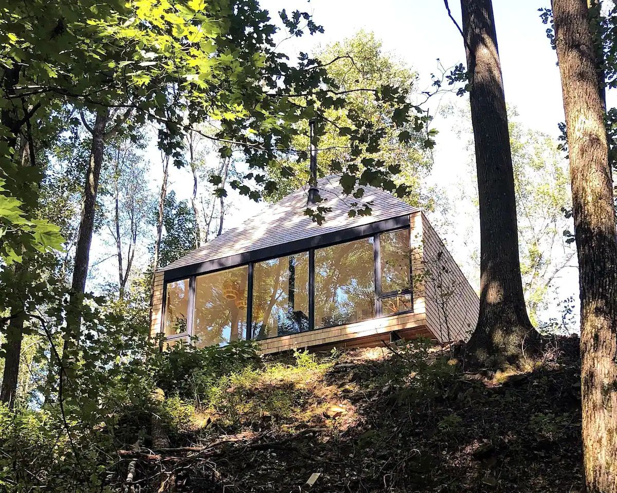 Ohio Valley Hut: 600-Sq-Ft Off-Grid Cedar Cabin in Ohio