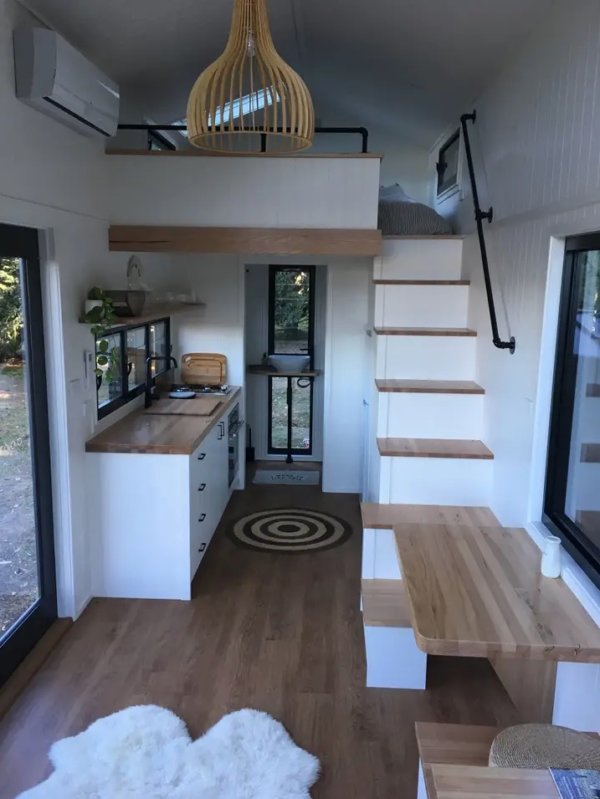 The Lazy Duck Tiny House in Exeter (Australia)