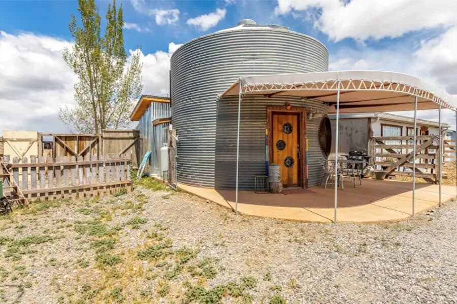 The Round House: A Unique Tiny Living Experience in Delta, Colorado