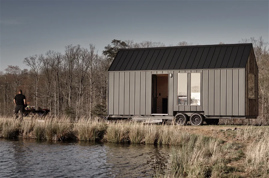 The Weekender Tiny House by Nordic & Spruce: Tasteful Minimalism