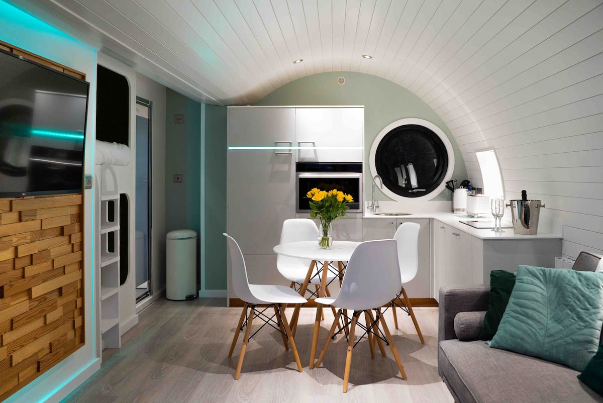 The Willow Family Pod, Pembroke UK