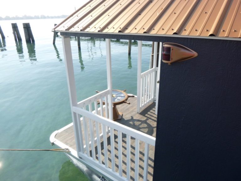 Tiny Floating Cottages by Tiny FloatHouse