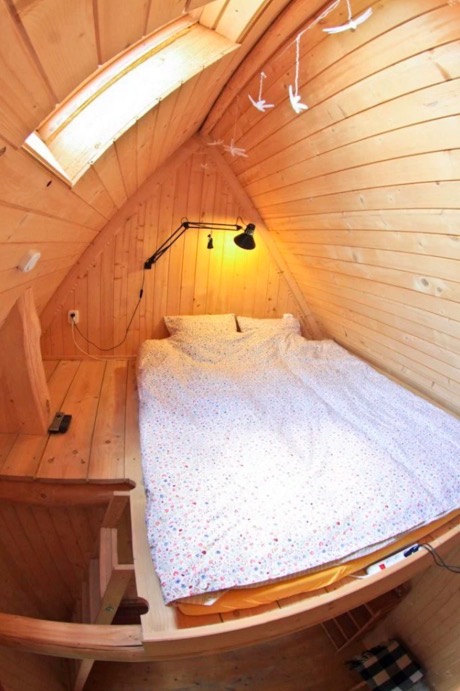 Tiny Log Cabin in Poland