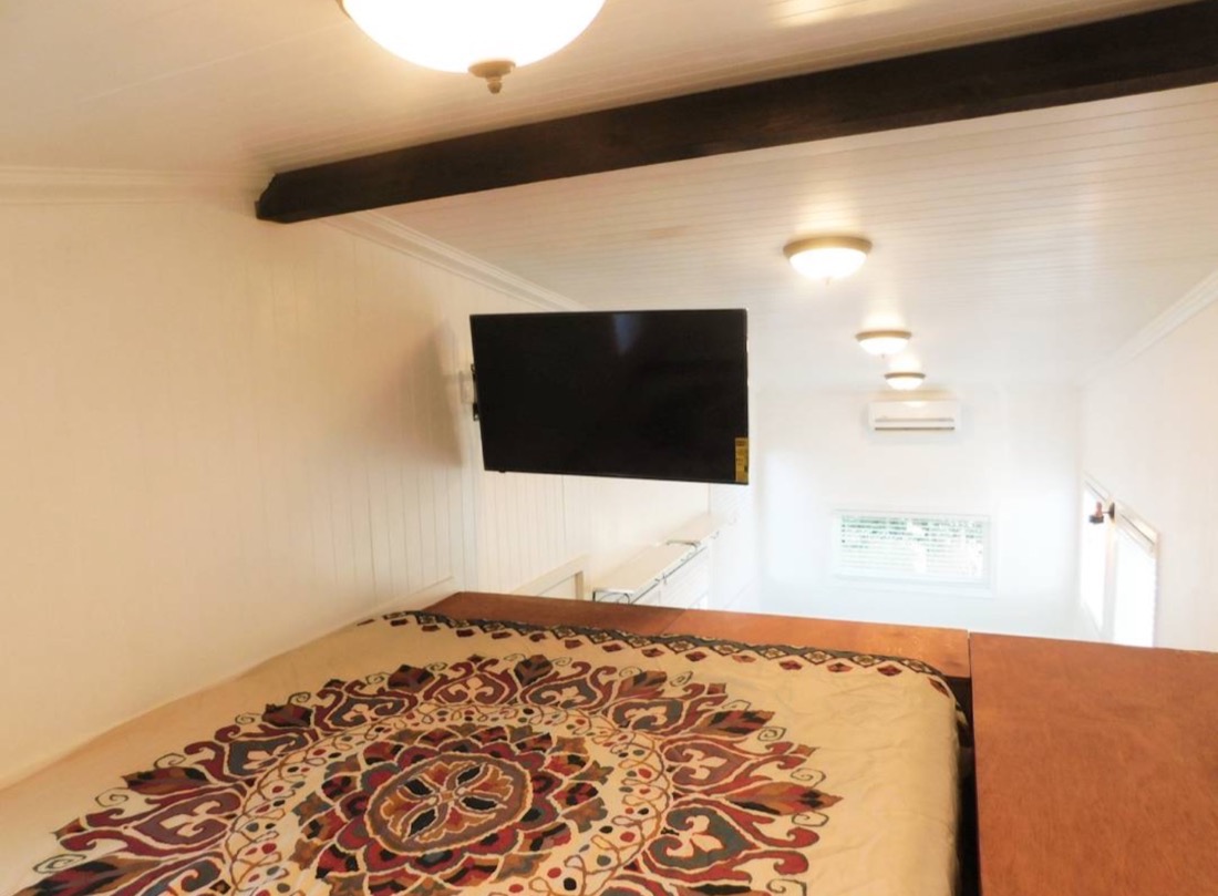 Tiny Modern Farmhaus in Dallas, Texas