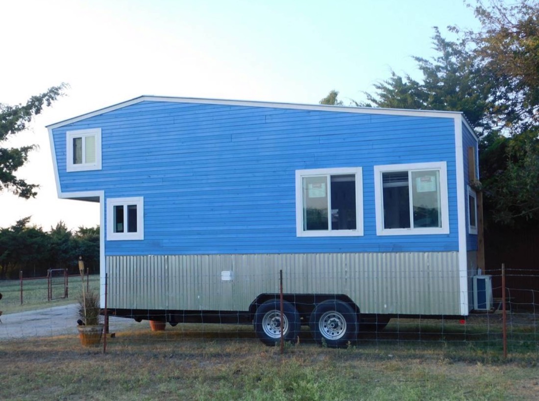 Tiny Modern Farmhaus in Dallas, Texas
