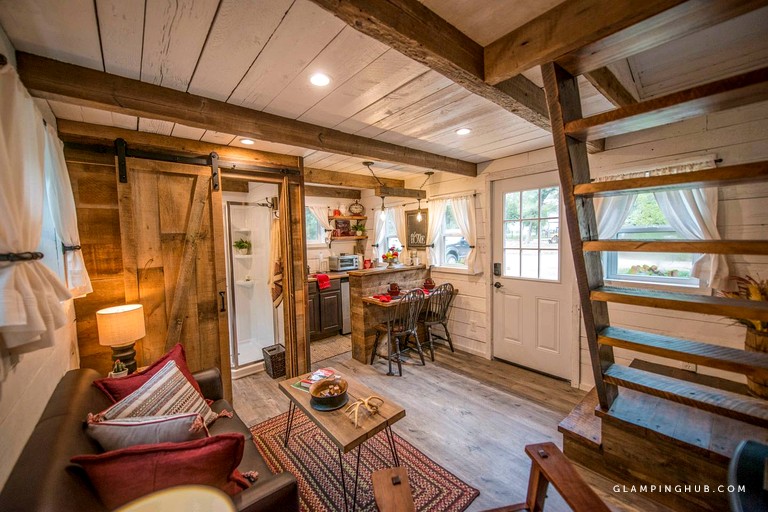 Waco Texas Pioneer Peace Cabin
