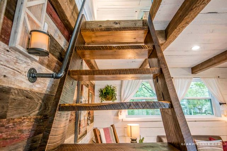Waco Texas Pioneer Peace Cabin