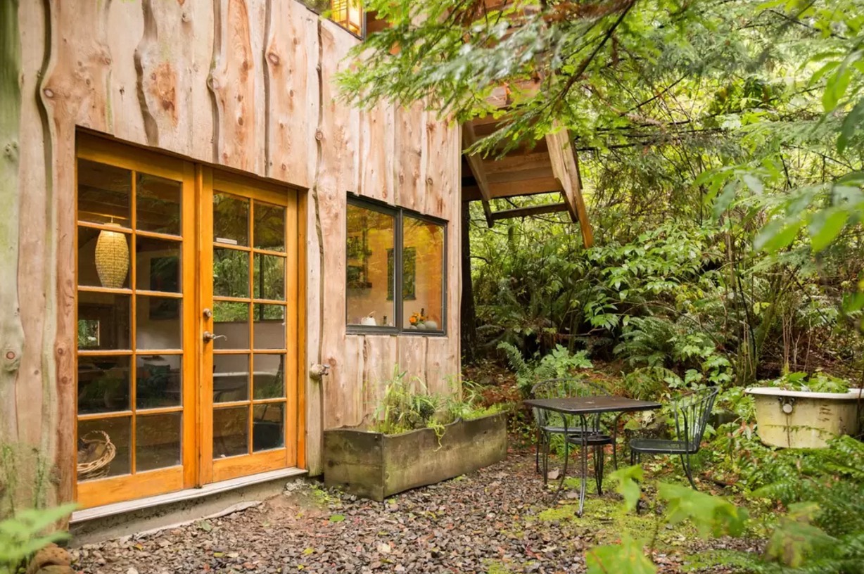 Tiny Zen Cabin in the Forest