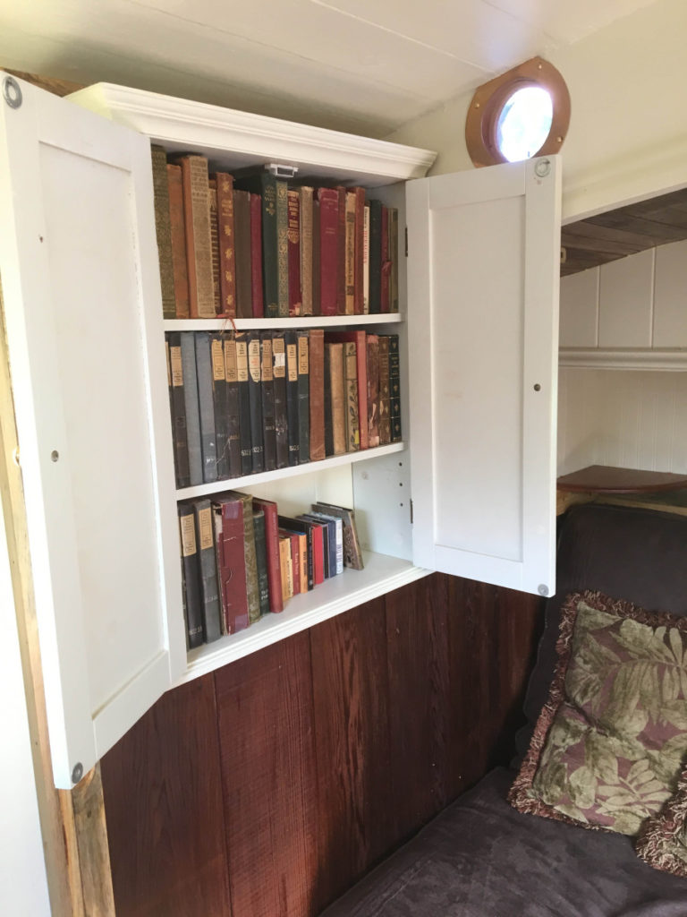 Tony’s Amazing Old-Fashioned Trailer Coach Tiny House