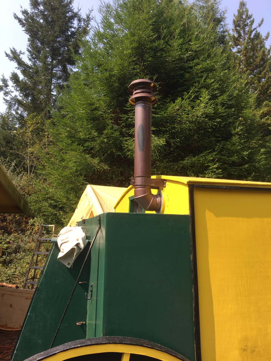 Tony’s Amazing Old-Fashioned Trailer Coach Tiny House