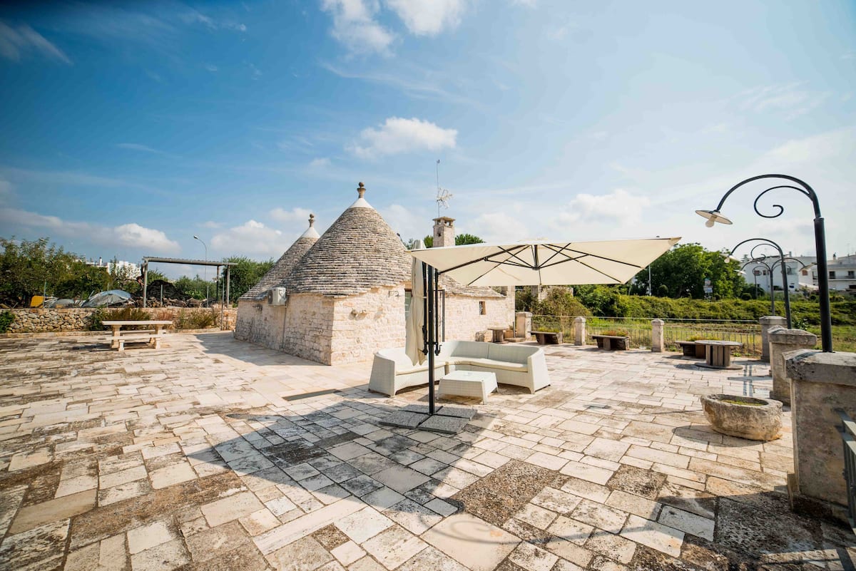 Traditional ‘Trullo’ Home in Italy With Stone-Coned Roof!