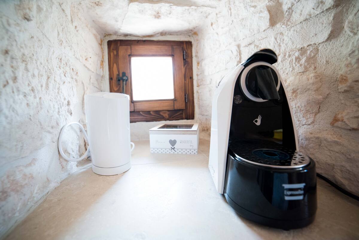 Traditional ‘Trullo’ Home in Italy With Stone-Coned Roof!