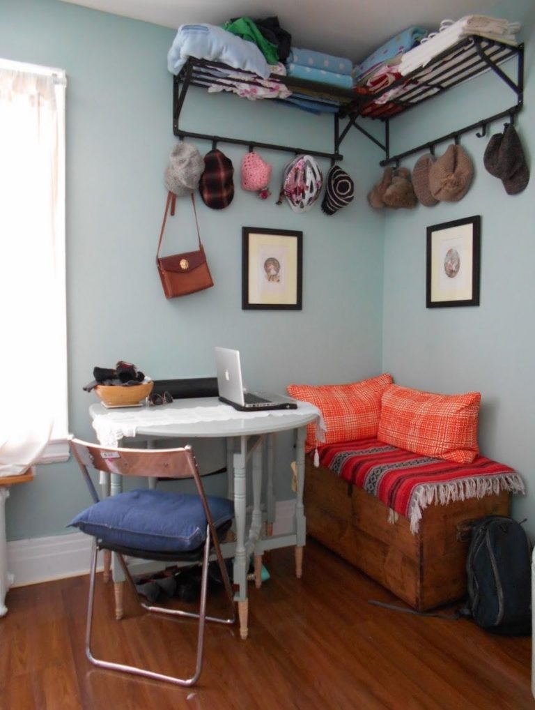 Woman’s 120 Sq. Ft. Tiny Apartment in Toronto