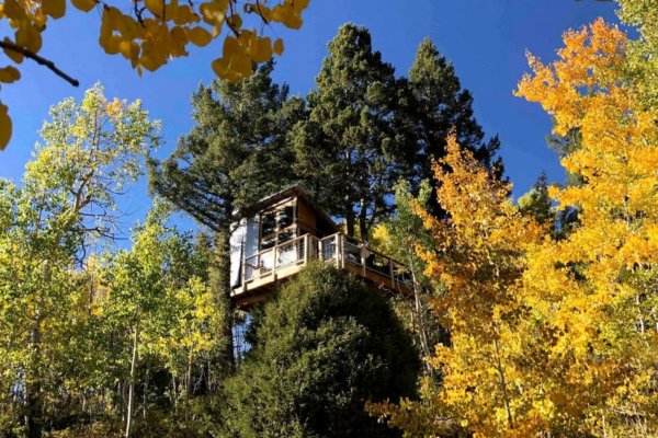 Colorado Off-Grid Tiny Treehouse with Modern Furnishings