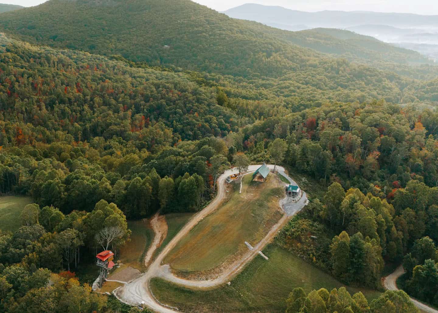 Off-Grid Cabin at Raven Rock Mountain: The Divide Cottage