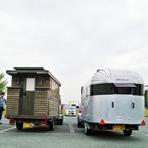 Man in Japan Builds Micro DIY Tiny House on Wheels