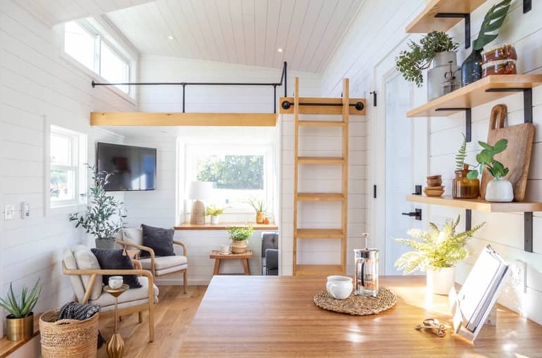 Gorgeous 30x10 Leola Tiny Home w/ Cozy Living Room