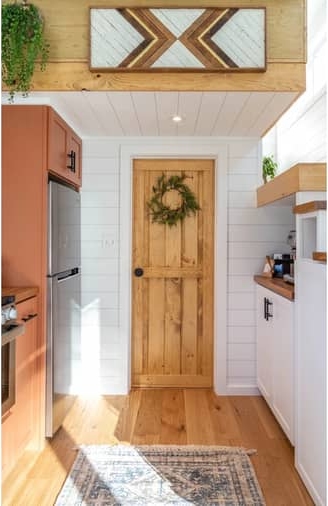 Gorgeous 30x10 Leola Tiny Home w/ Cozy Living Room