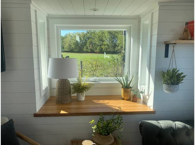 Gorgeous 30x10 Leola Tiny Home w/ Cozy Living Room
