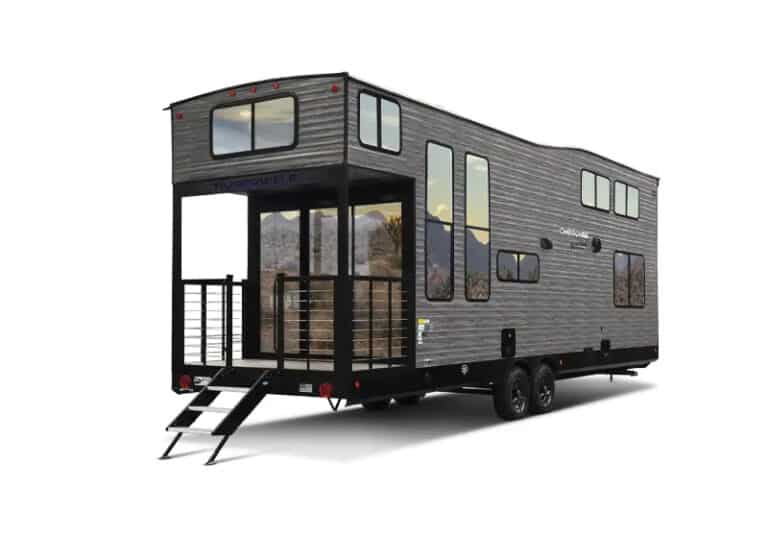 Discover the Home-Like Comfort of Destination Trailers