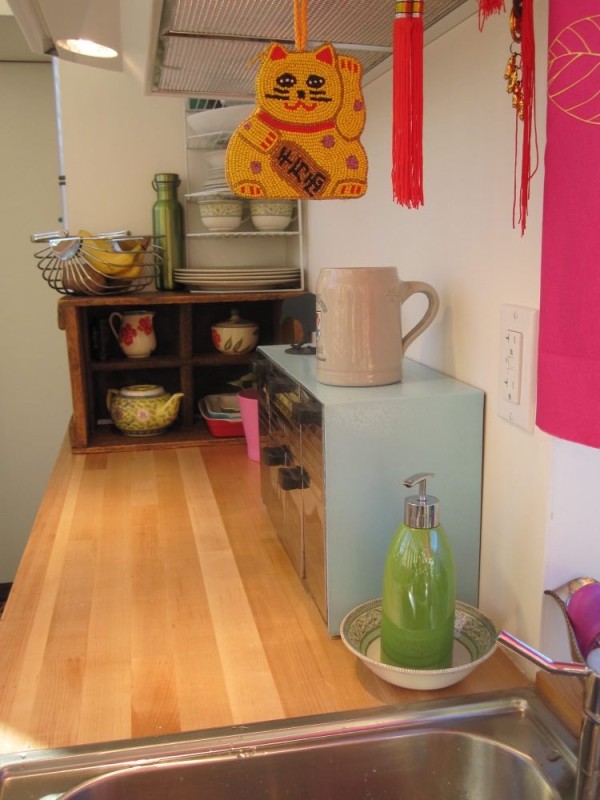 She moved into a modern 186-square-foot tiny house in Vancouver?