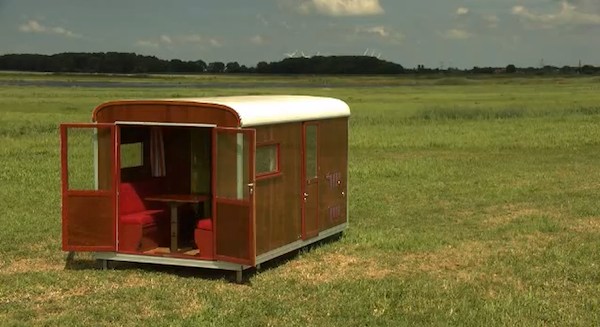 A Motorhome You Can Easily Detach From: Meet the Fieldsleeper