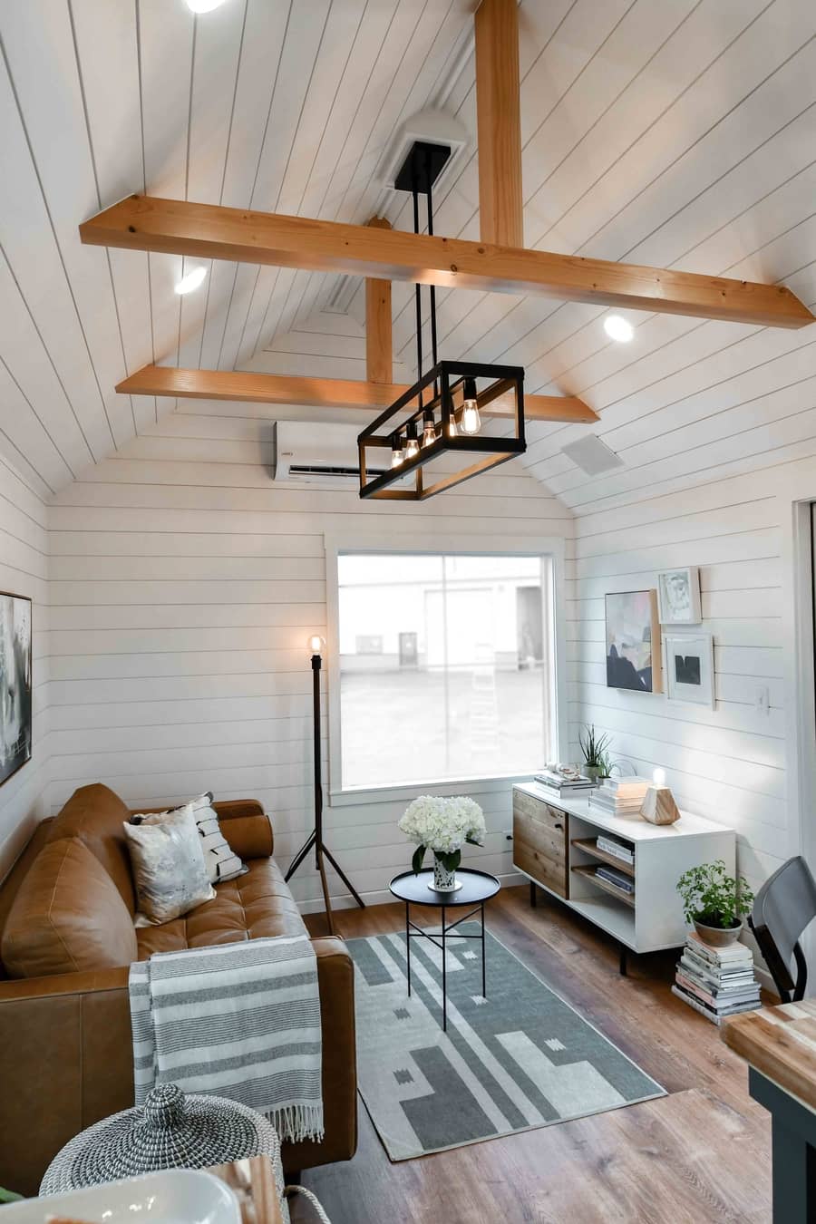 Luxurious Villa Max Park Model w/ Ground Floor Bedroom