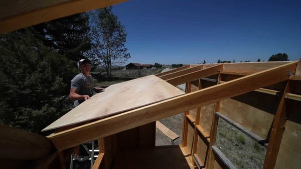 Building his Dream Tiny House for Under $8,000