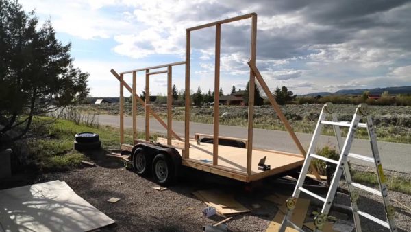 Building his Dream Tiny House for Under $8,000