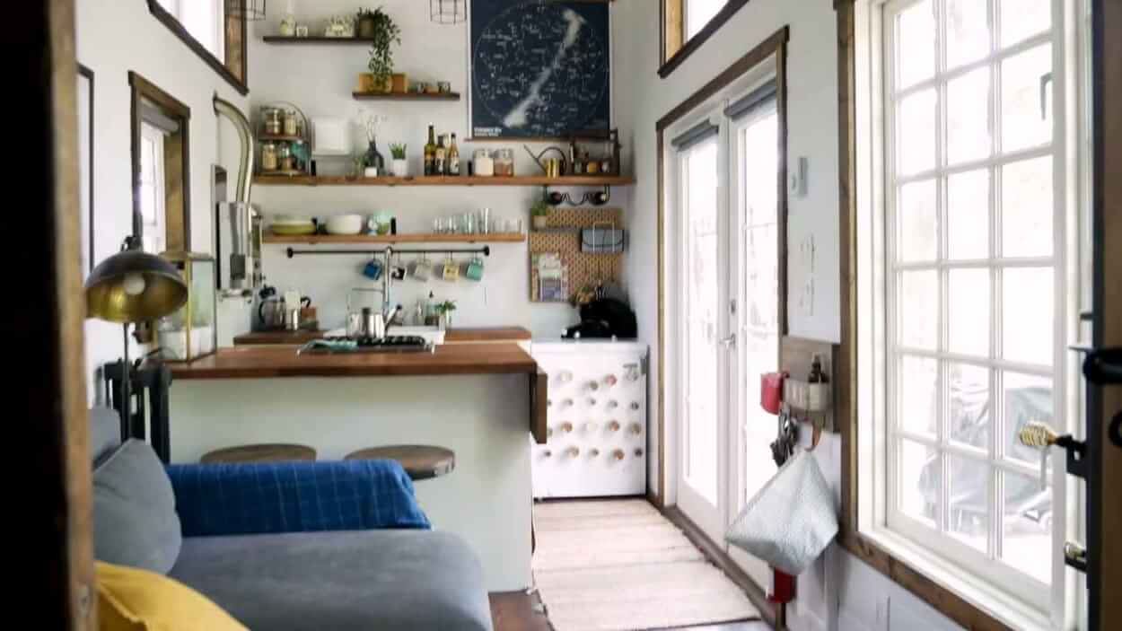 Couple Designs/Builds Tiny House with Family In Mind