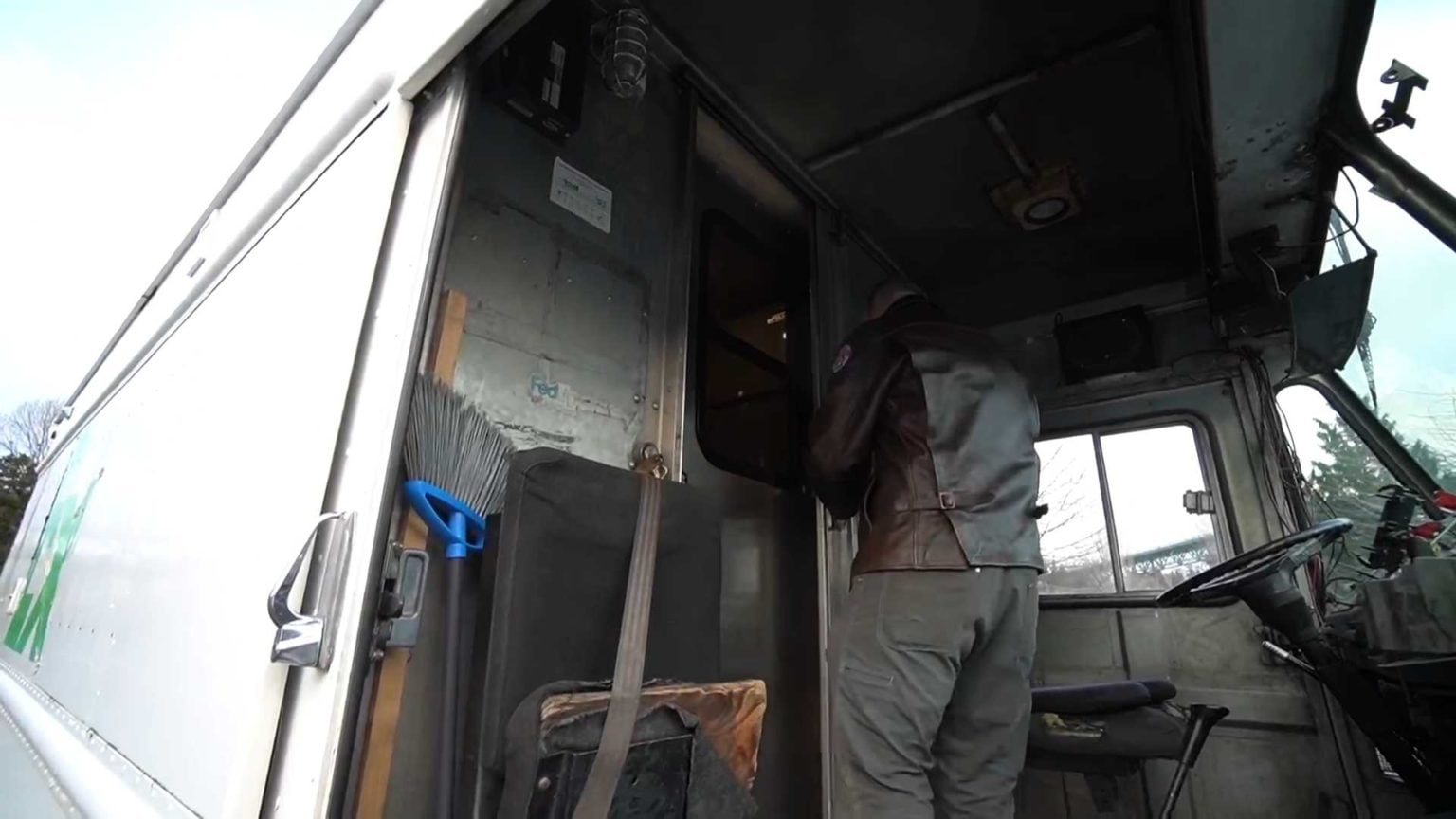 Ex-FedEx Step Van Conversion: A Stealth Tiny House on Wheels